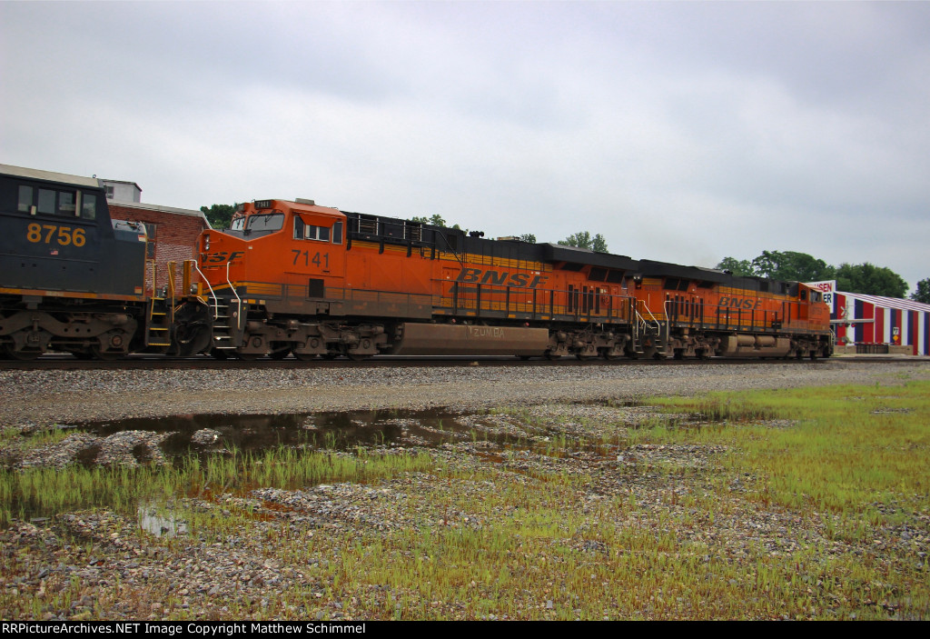 BNSF 7141
